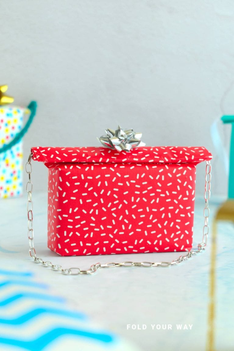 Gift Wrapping Idea With Handle | Fold Your Way