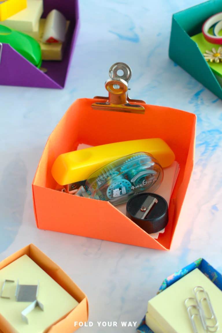Cube Origami DIY Desk Organizer | Fold Your Way