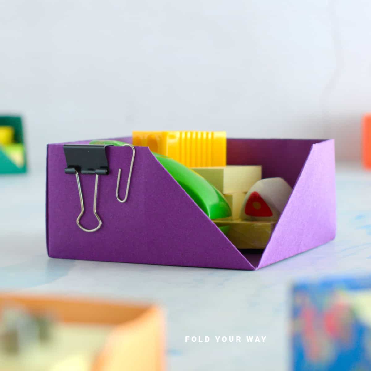 Cube Origami DIY Desk Organizer | Fold Your Way