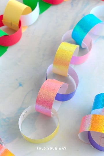 DIY Paper Chain | Fold Your Way